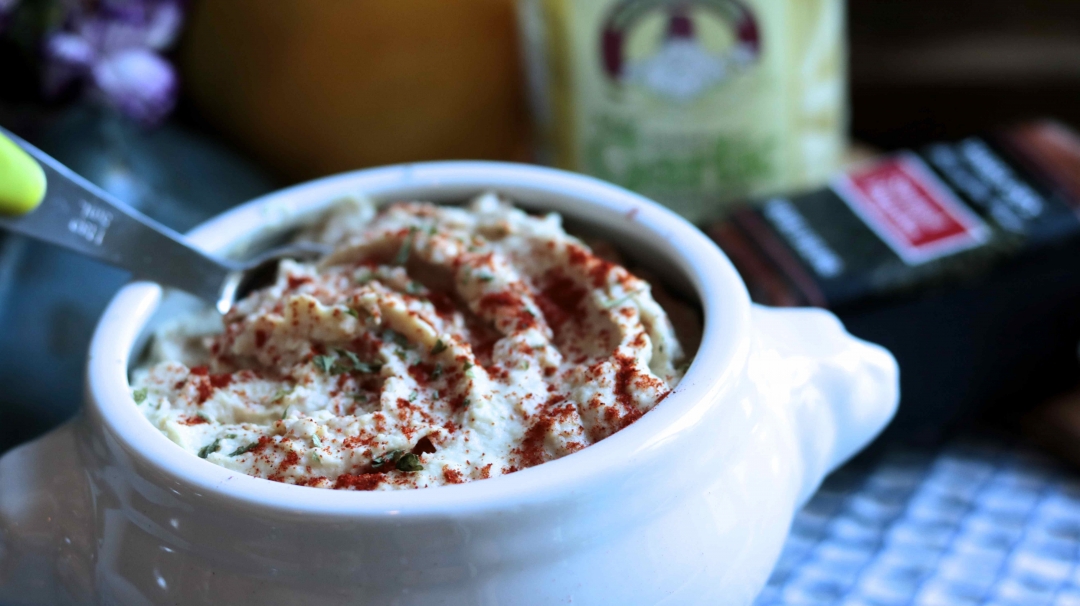 Homemade Hummus | Heavenly Healthy Gourmet